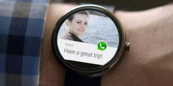 moto-360-whatsapp