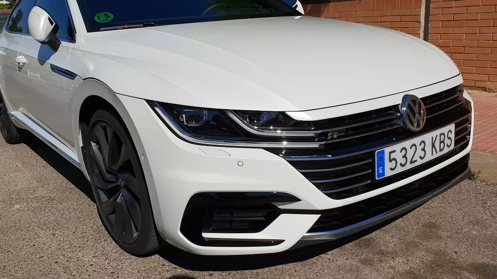 Volkswagen Arteon: Batman Kembali 11137_2