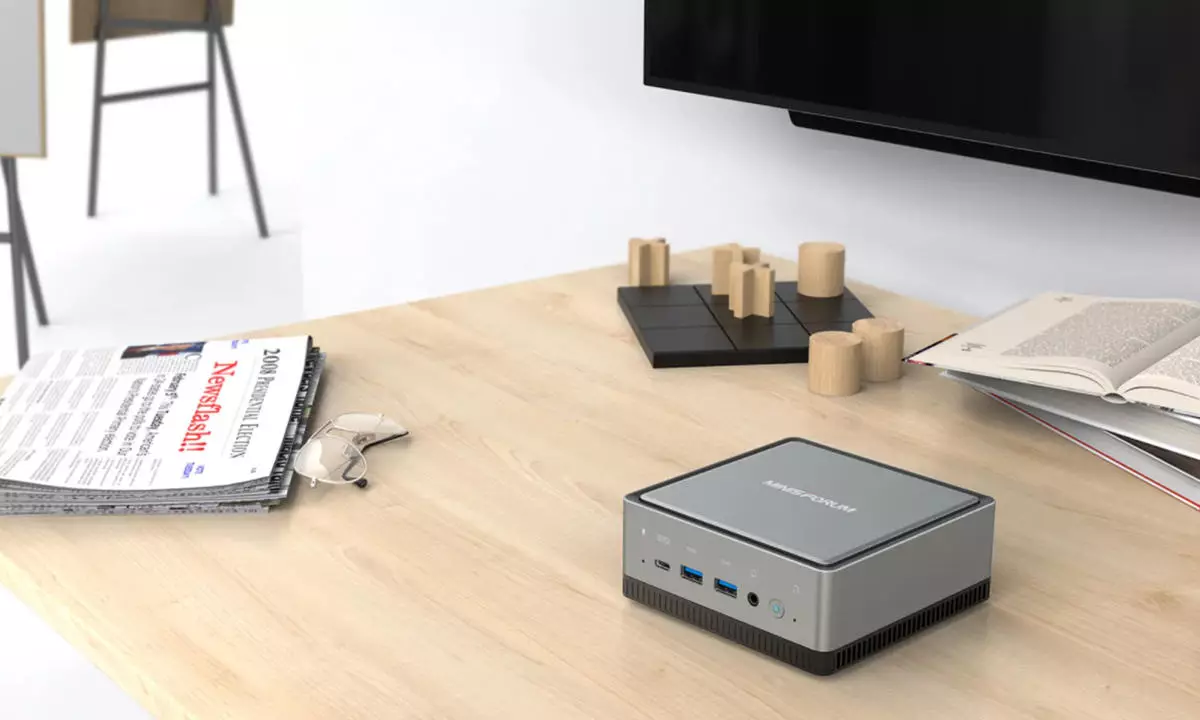 Minisforum Deskmini U850 kaj U820