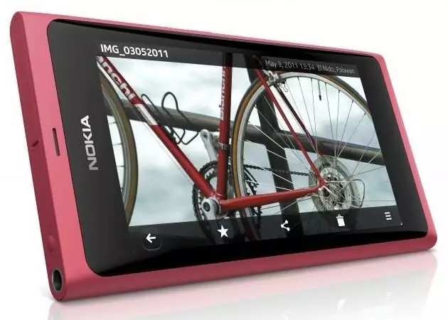 Nokia rəsmi olaraq MeeGo əsasında Nokia N9-u təqdim edir 117586_7