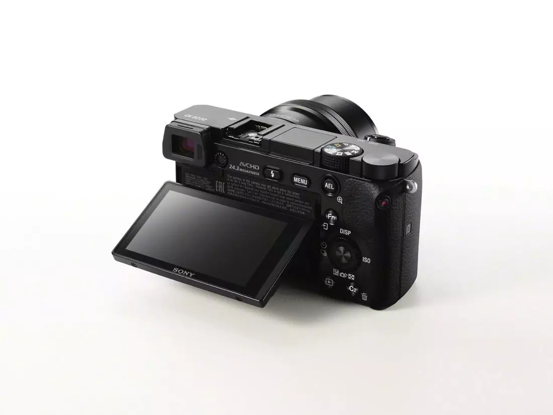 Recenzia Sony A6000 121892_18