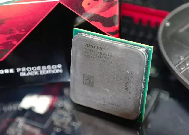 AMD FX-8150 블랙 에디션