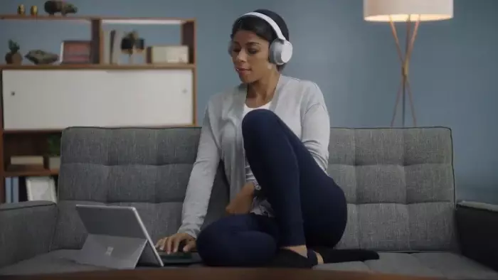 UMicrosoft wongeza iiHeadphones zoMphezulu kuluhlu lwayo lwehardware 13920_4