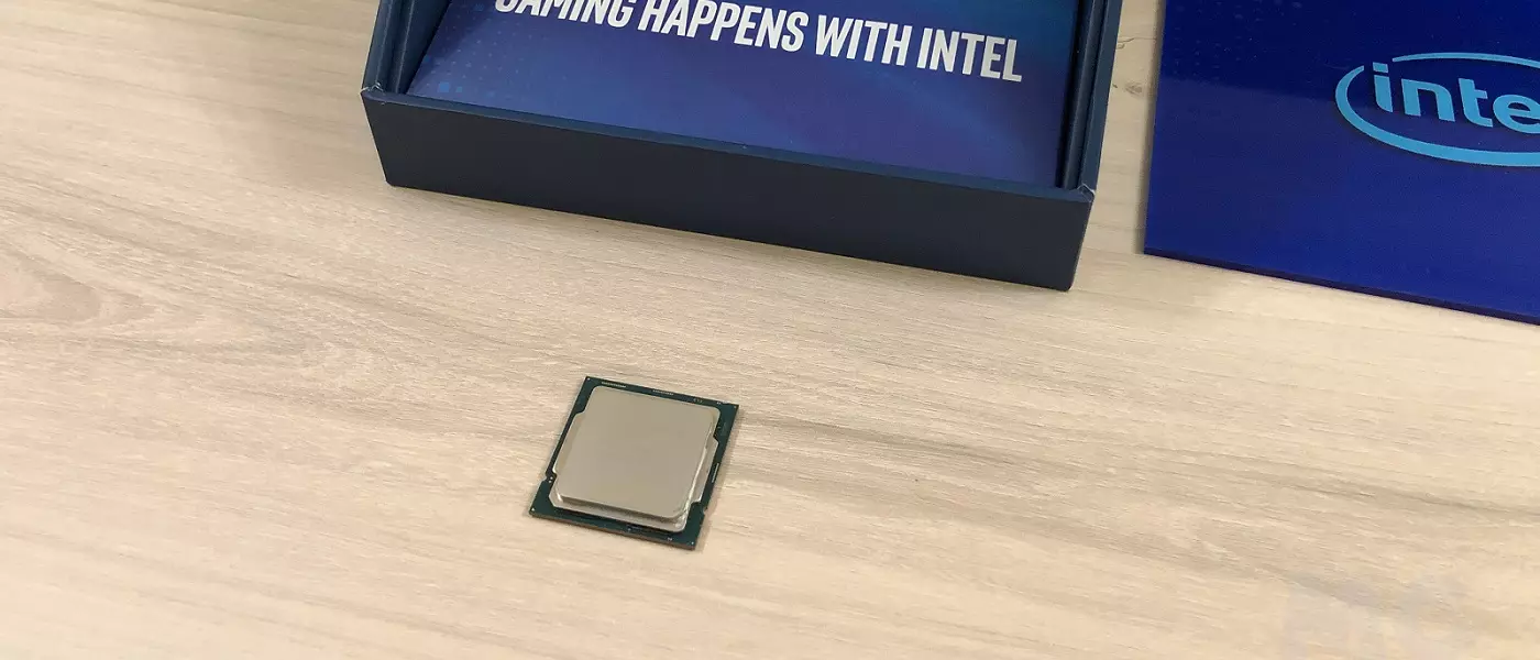 IntelCore i9 10900K