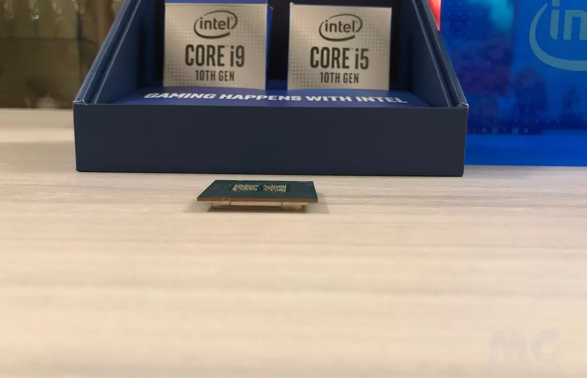 Intel Core i9 10900K