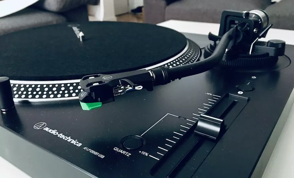 Audio Technica AT-LP120XBT-USB 评测：适合初学者的优质转盘 15467_3