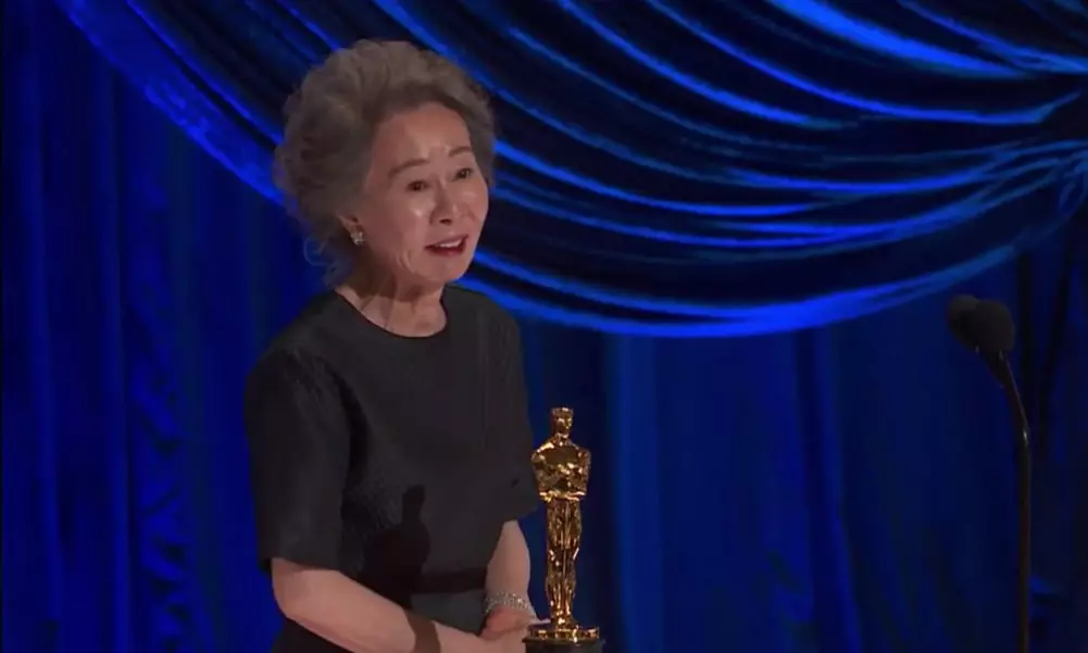 Youn Yuh-jung Oscars 2021