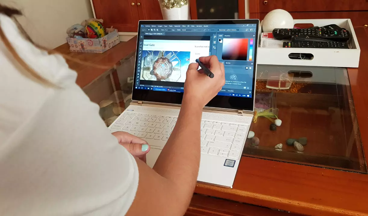 យើងពិនិត្យមើល HP Spectre 13៖ ភាពស្រស់ស្អាត ថាមពល និងភាពចល័ត 16552_28