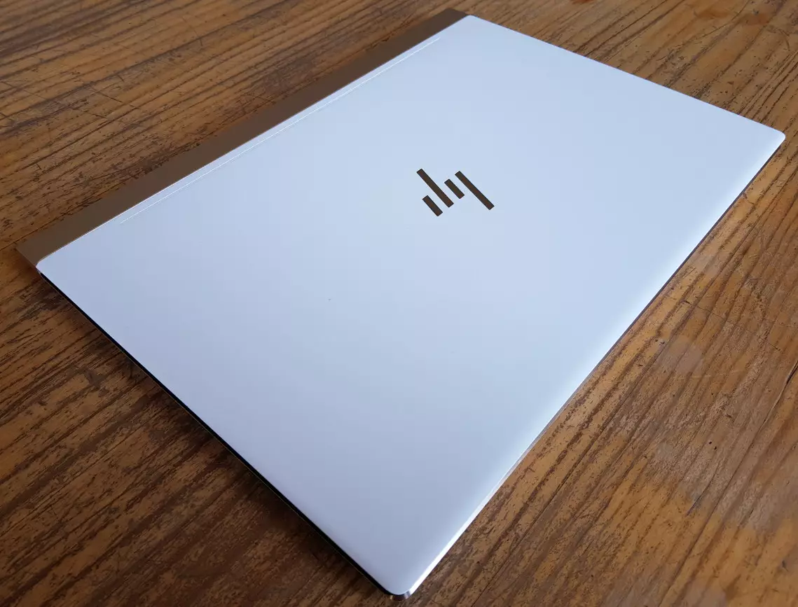 Recenzujeme HP Spectre 13: krása, výkon a mobilita 16552_62