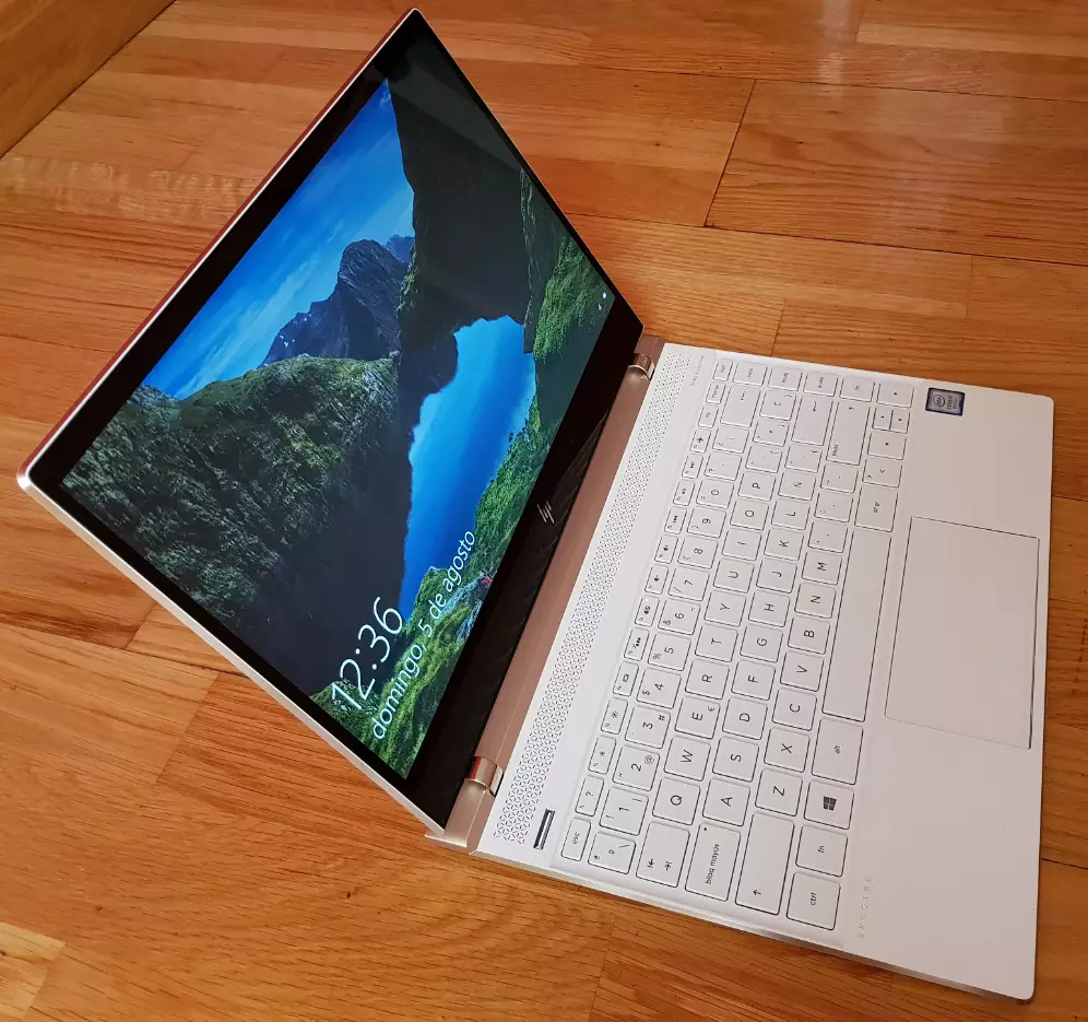 We review the HP Specter 13: beauty, power and mobility 16552_66