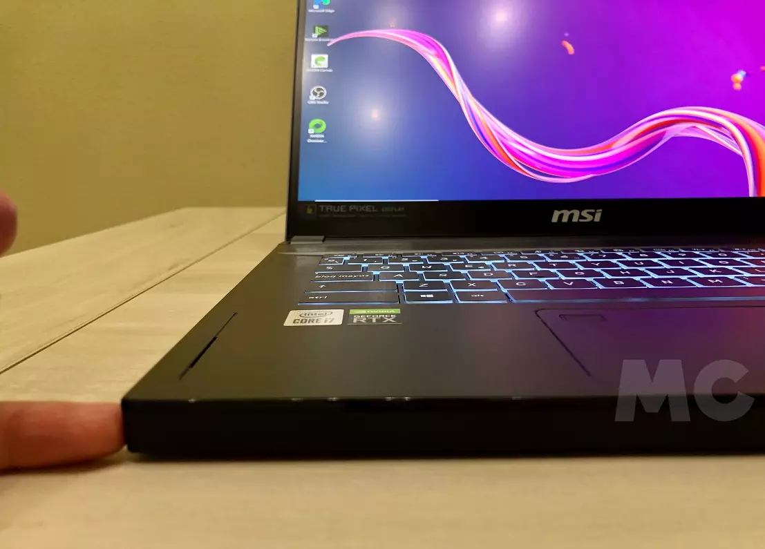 MSI خالق 15A10UG