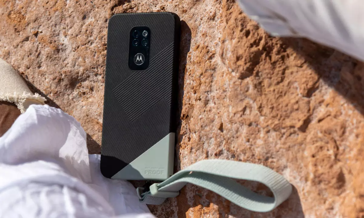 Motorola bihayê Spanyayê red dike