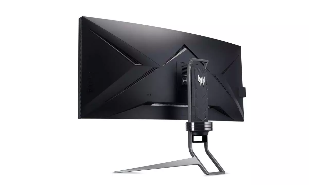 Acer fernijt syn Predator- en Nitro-rigels mei gaming-buroblêden en monitors 20114_9