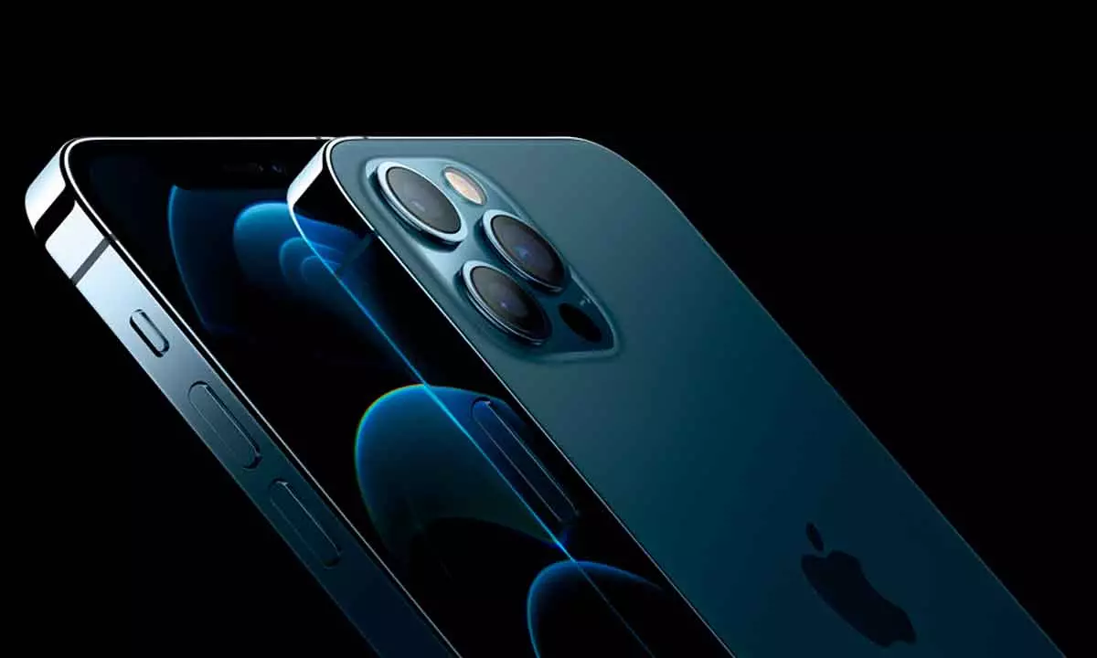 iPhone 13-ын батерей бүх хувилбарт өсөх болно