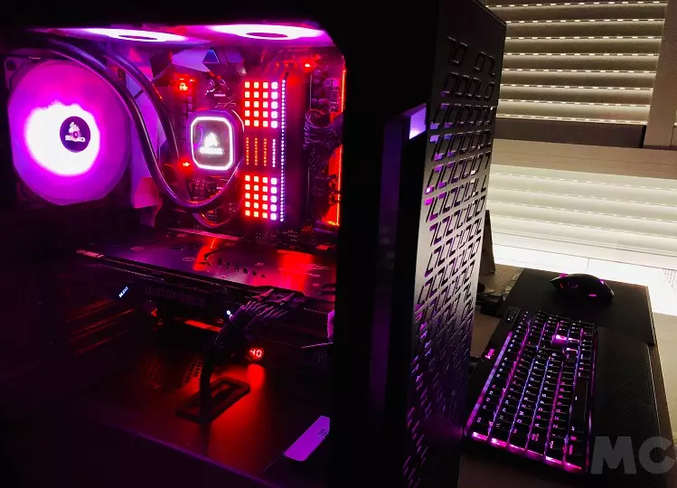 „Corsair iCUE 220T RGB Airflow“ ir „Corsair iCUE SP140 RGB PRO“ apžvalga: oro spalvos atradimas 24647_30