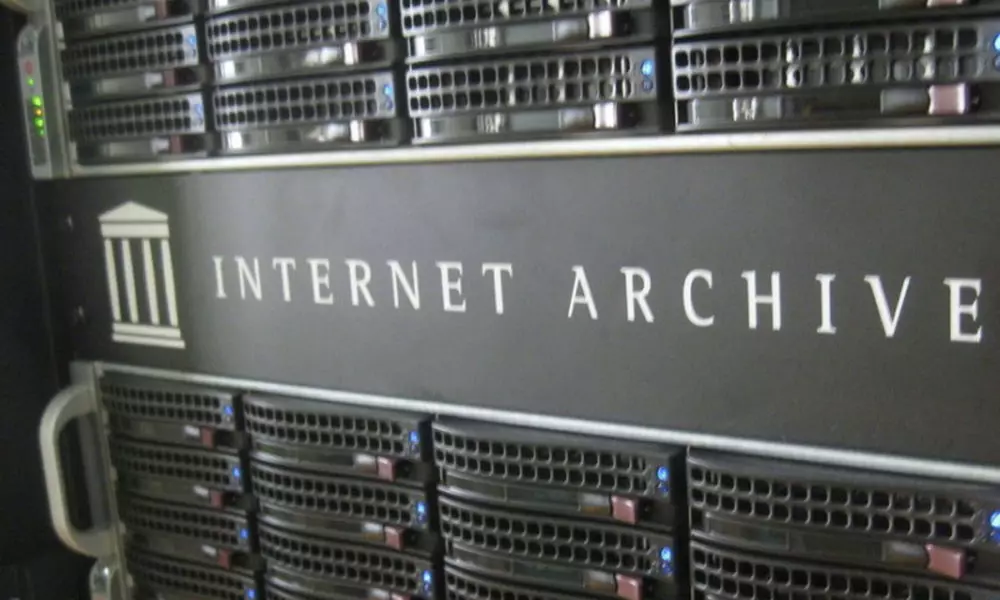 Arkivi i Internetit mbyll "bibliotekën e urgjencës" të krijuar për COVID-19 për shkak të kërkesës së botuesve