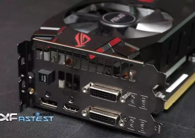 ASUS Matrix および Mars II、壮大なシングルおよびダブル NVIDIA GTX 580 26066_2