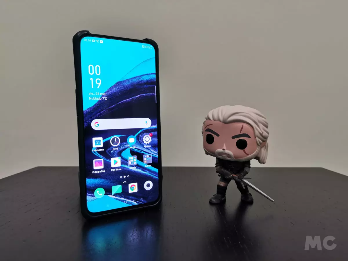 Oppo Reno2 ekrano dizainas