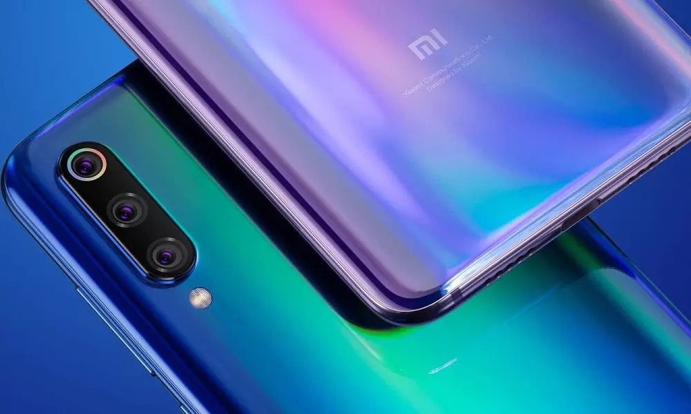 ניו Xiaomi Mi CC9, CC9e און Meitu אַדישאַן: הויך-פליענדיק מיטן קייט 36246_1