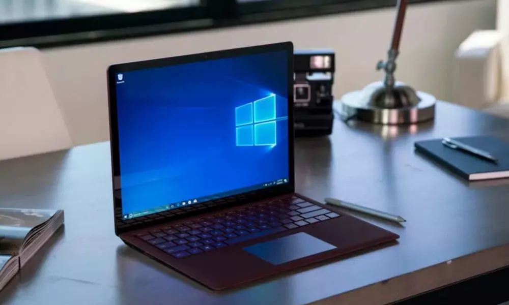 Surface klēpjdators 3