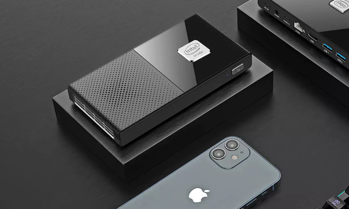 Mini PC de la taille d'un smartphone Topton M6