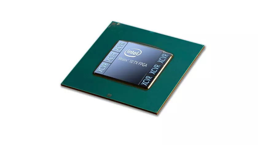 Intel Stratix 10: ein FPGA, das 10 Milliarden Operationen pro Sekunde berechnen kann 43004_1