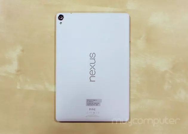 HTC_NEXUS_02