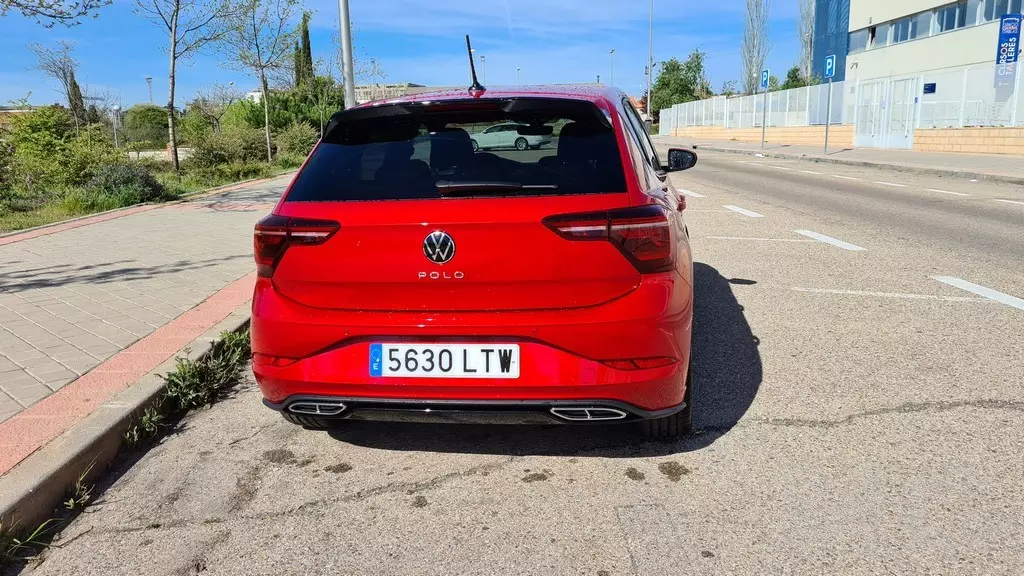 Volkswagen Polo, mwelekeo 454_4