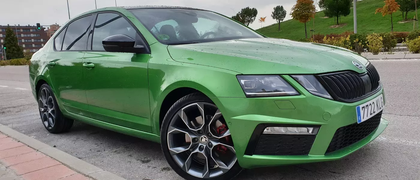 Skoda Octavia RS ، ئالغا ئىلگىرىلەڭ 45852_1