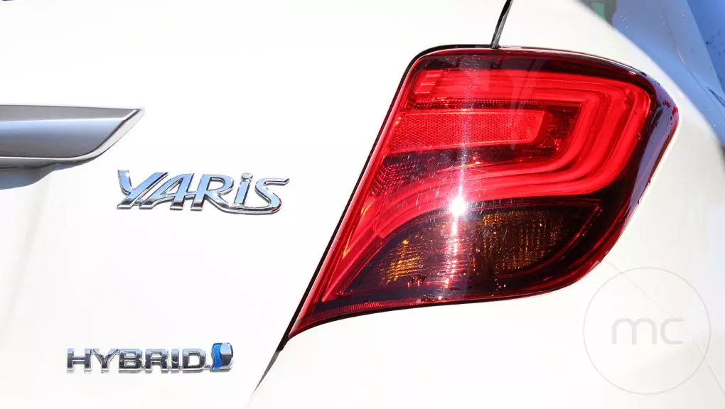 Toyota Yaris Hybrid: еволюція 5172_25