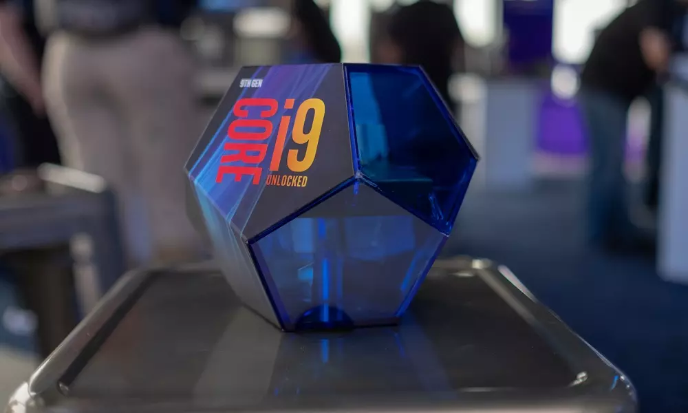 Pêvajoyên bi performansa bilind Intel Comet Lake S dê di destpêka 2020-an de bigihîjin 61743_1