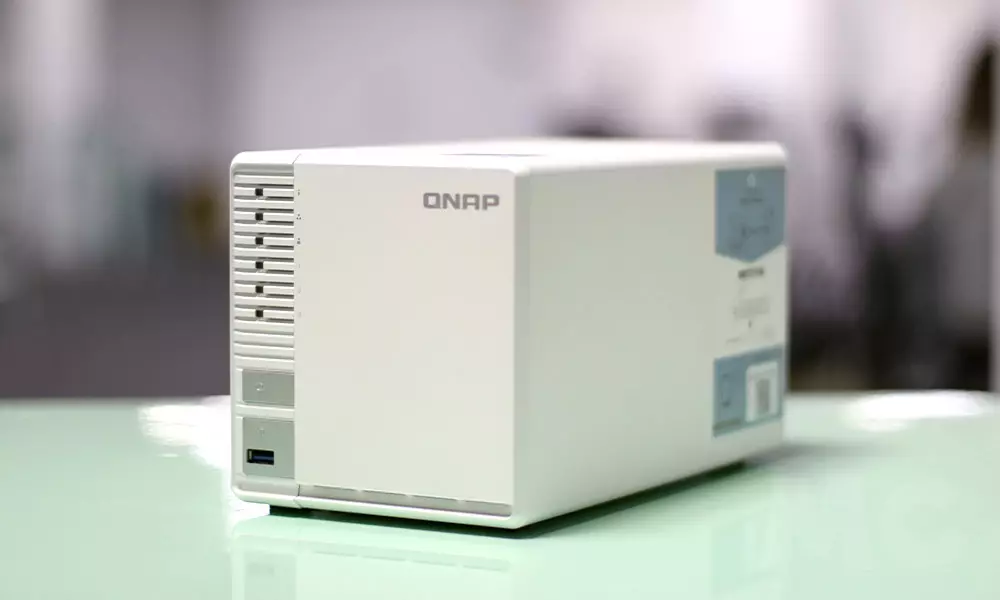 QNAP TS-328 पुनरावलोकन 7210_2