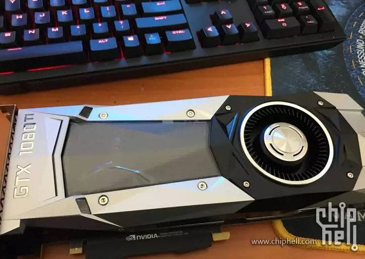 GTX 1080TI (1)