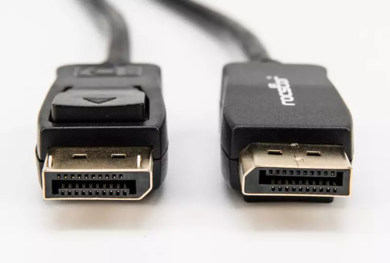 DisplayPort 2.0