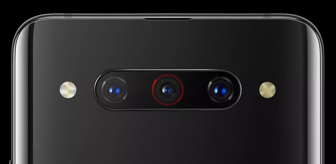 Хос дэлгэцтэй Nubia Z20 Испанид ирлээ 77122_3