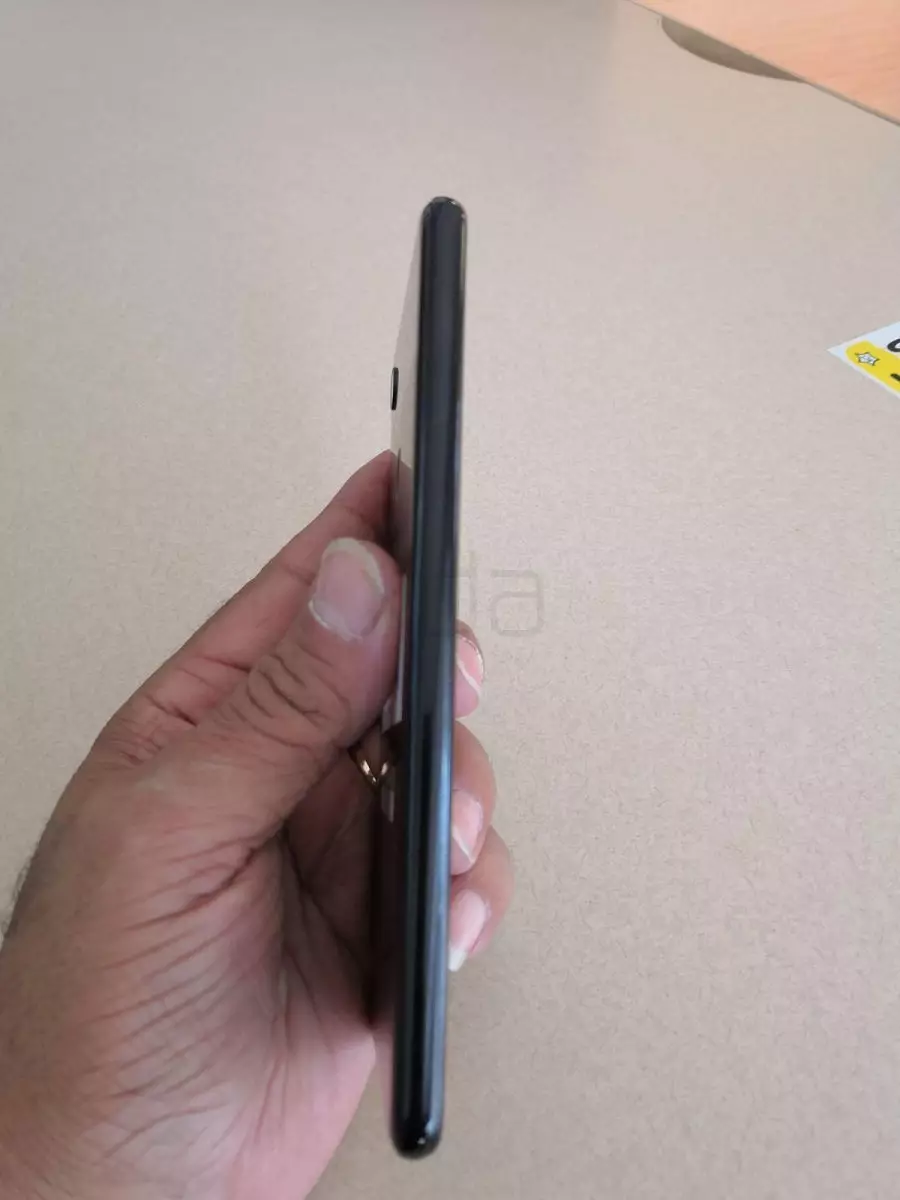 Google Pixel 3 XL-in yeni şəkilləri, mümkün spesifikasiyalar 81340_5