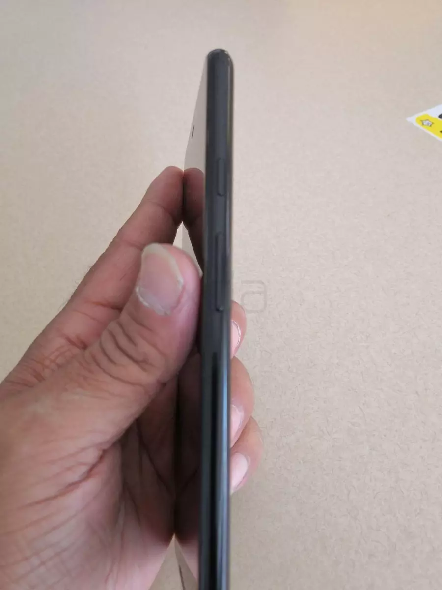 Google Pixel 3 XL-in yeni şəkilləri, mümkün spesifikasiyalar 81340_7