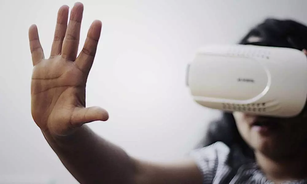 Віртуальна реальність і возз'єднання з покійним, те, про що можна подумати
