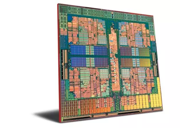 Wat betsjuttet de feroaring fan AM3 nei AM3+ yn 'e nije AMD Bulldozer CPU's? 86521_1