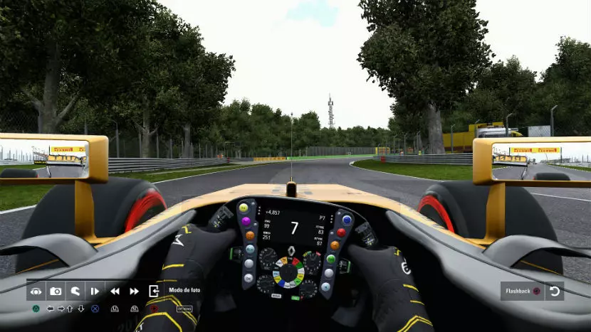 Компьютер өчен F1 2017 карау 88960_3