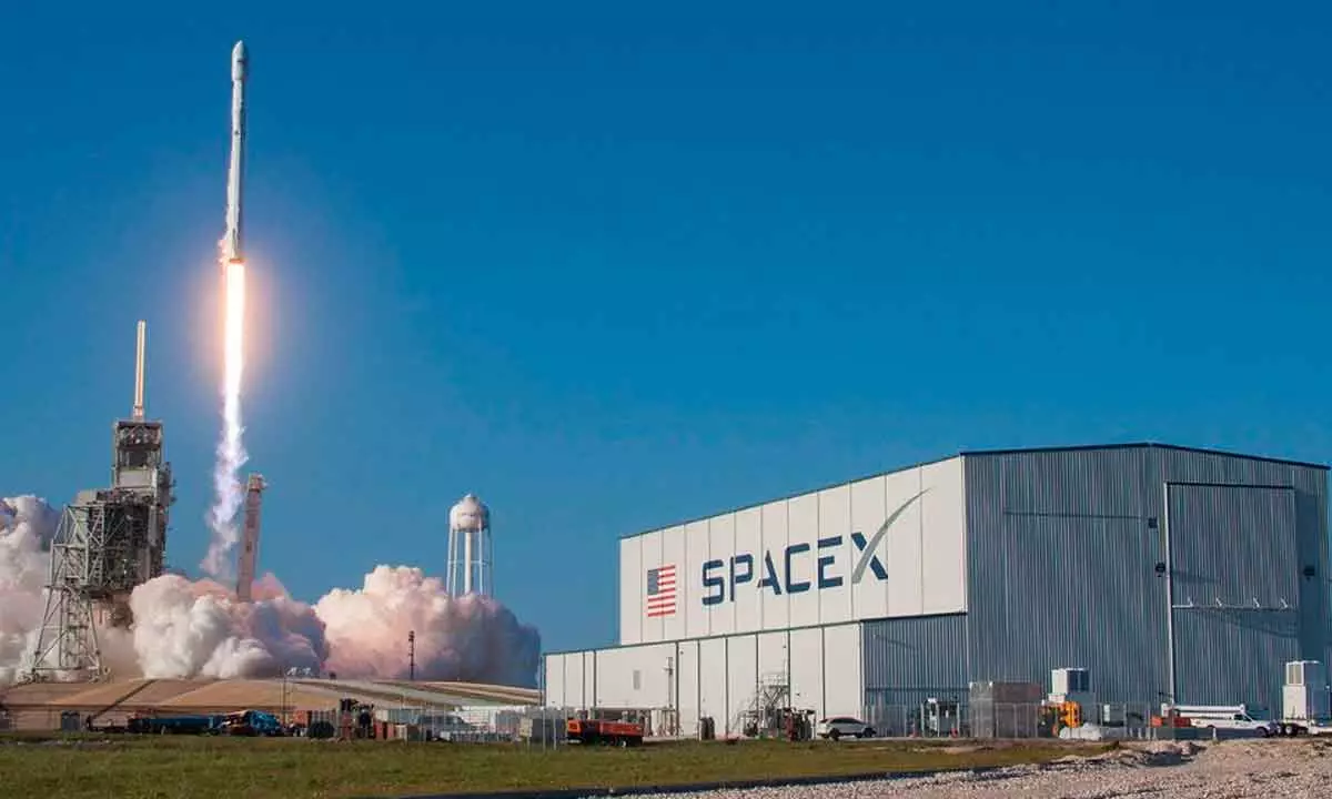 SpaceX zara Amazon: ha na-ekwu n'ihi na ha enweghị ike ịsọ mpi