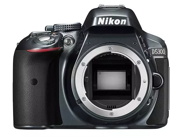 Nikon D5300, nüüd WiFi ja GPS-iga 92917_5