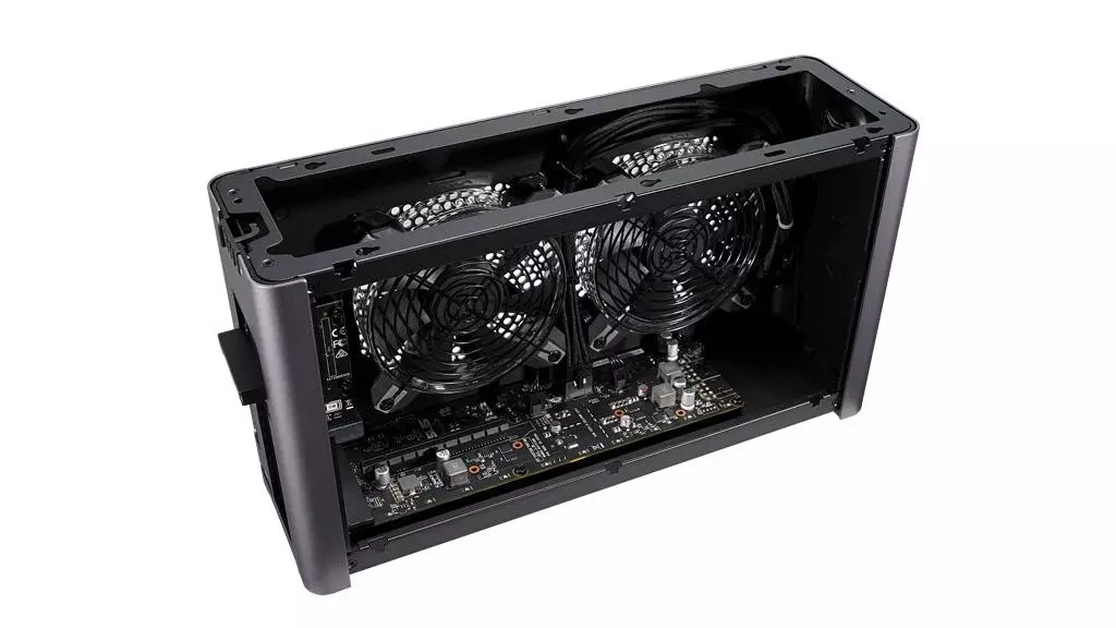 ASUS XG Station Pro destnîşan dike ku kartên grafikên derveyî bikar bîne 94649_1