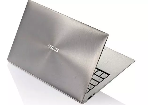 ASUS UX21 le UX31, litlhaloso le theko ea li-ultrabook tsa pele 96888_1